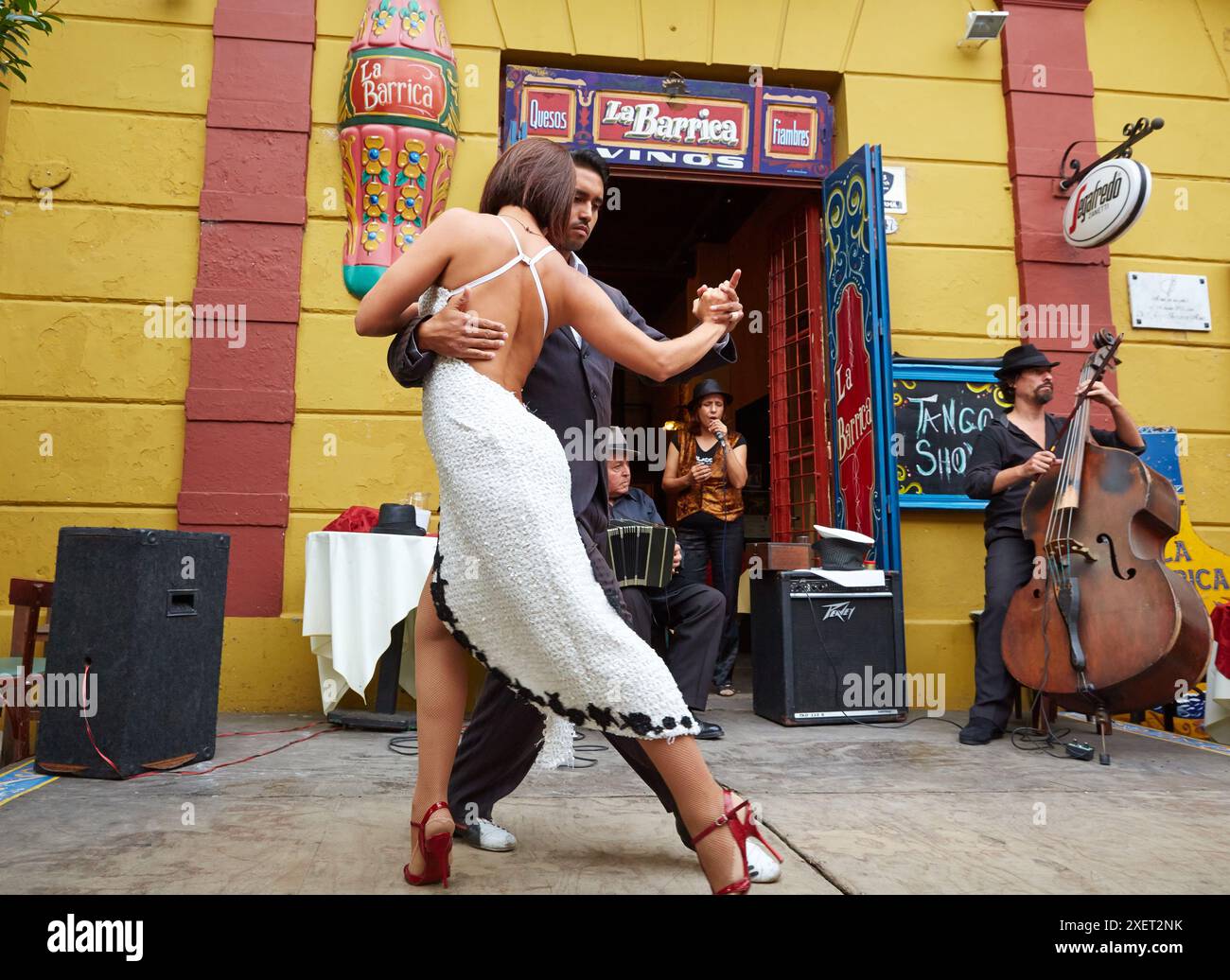 Argentina women musicians hi-res stock photography and images - Alamy