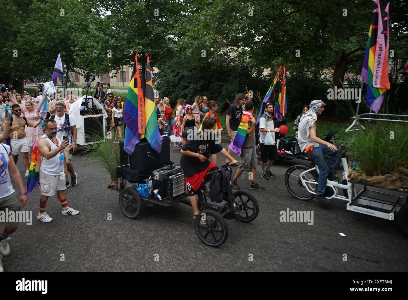 MILAN - Milan gay pride procession, LGBT rainbow procession from Piazza ...