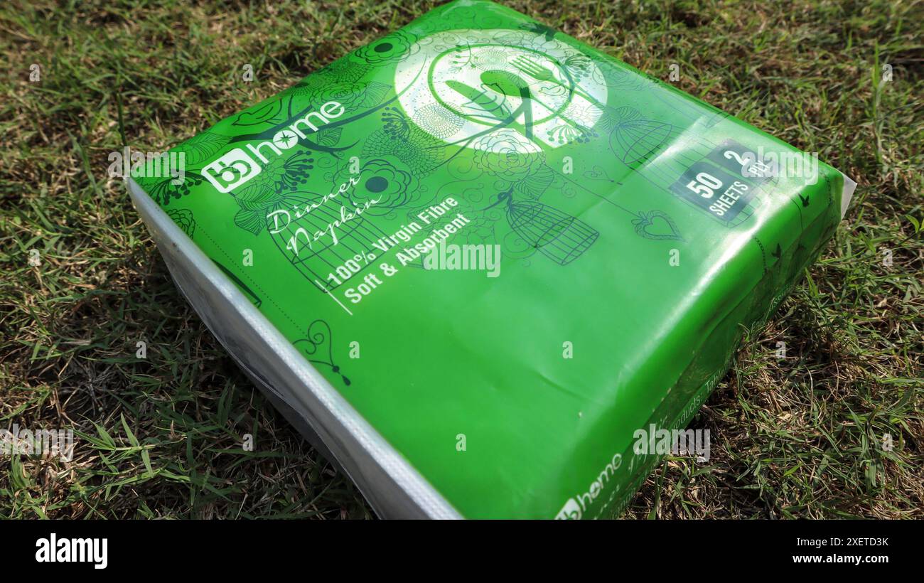 Packet of tissues hi-res stock photography and images - Alamy