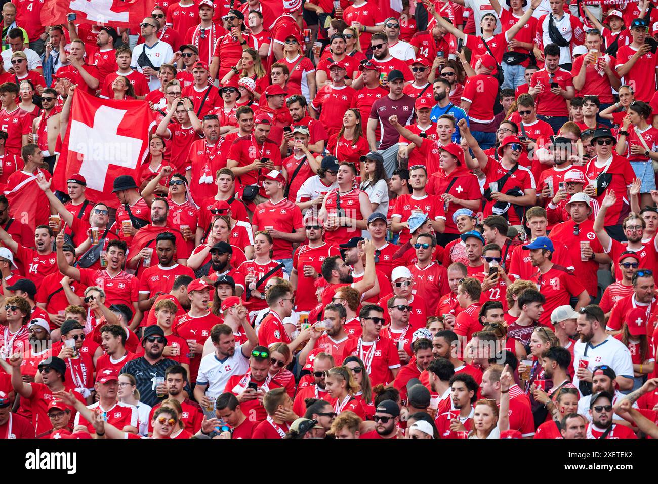 Fans Schweiz jubeln, GER, UEFA Euro 2024, Fussball Herren, UEFA EM 2024 ...