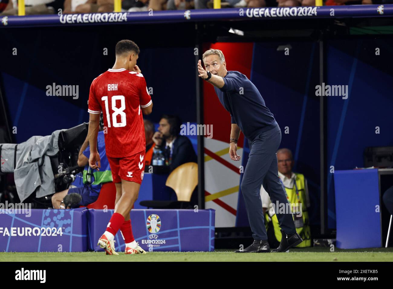 Dortmund - (l-r) Alexander Bah of Denmark, Denmark coach Kasper ...