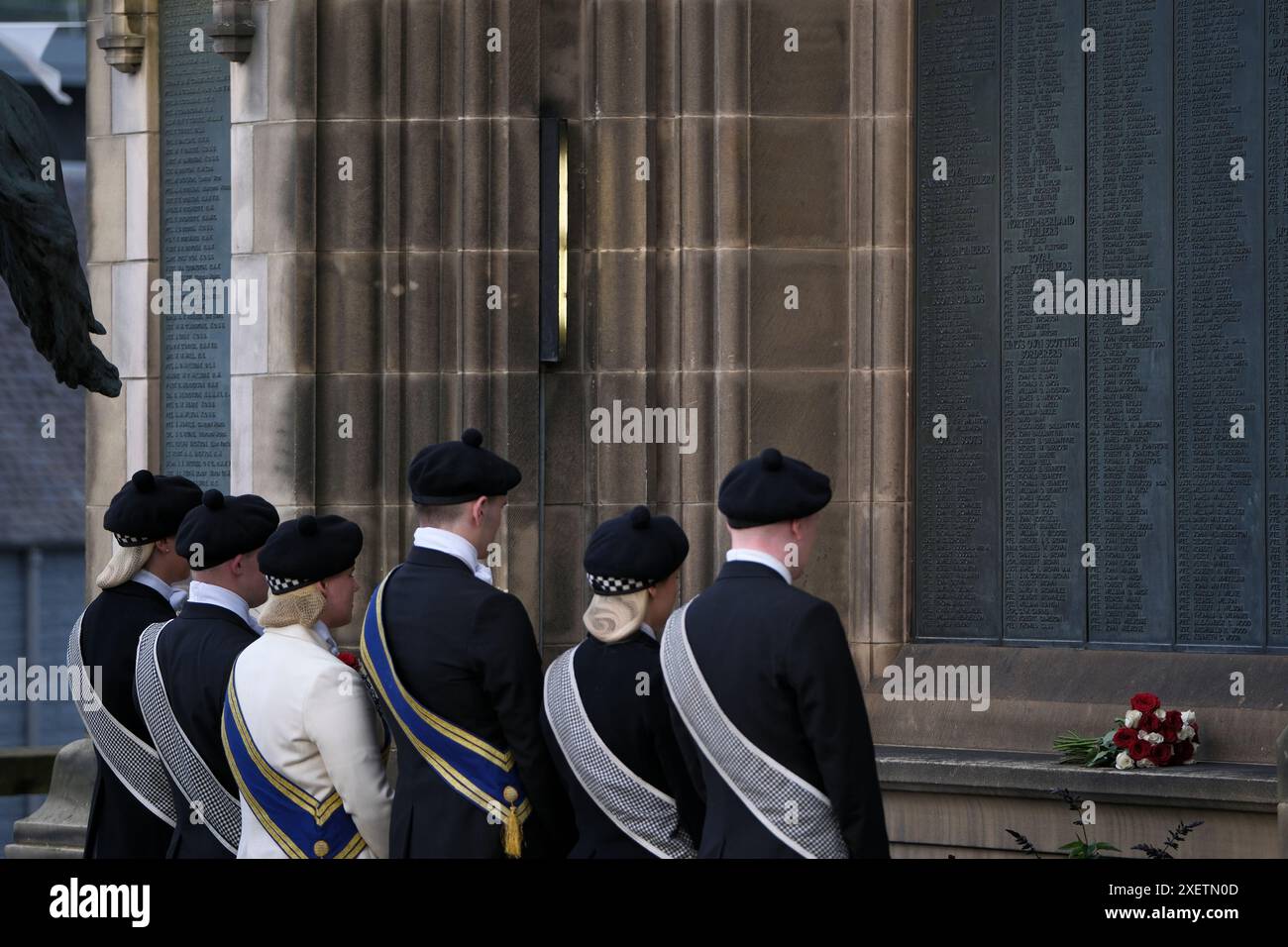 Galashiels, UK, 29 June 2024. Braw Lads Principals lay the Red & White ...