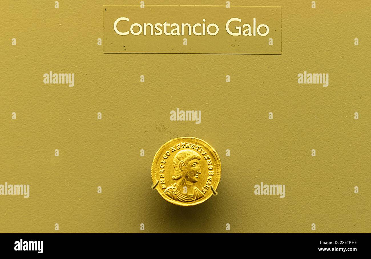 Emperor constantius gallus hi-res stock photography and images - Alamy