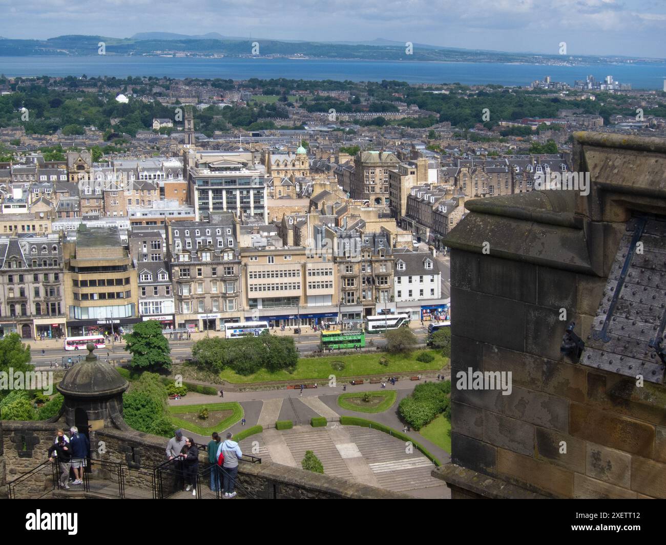 Edinburgh seen from the castle hi-res stock photography and images - Alamy