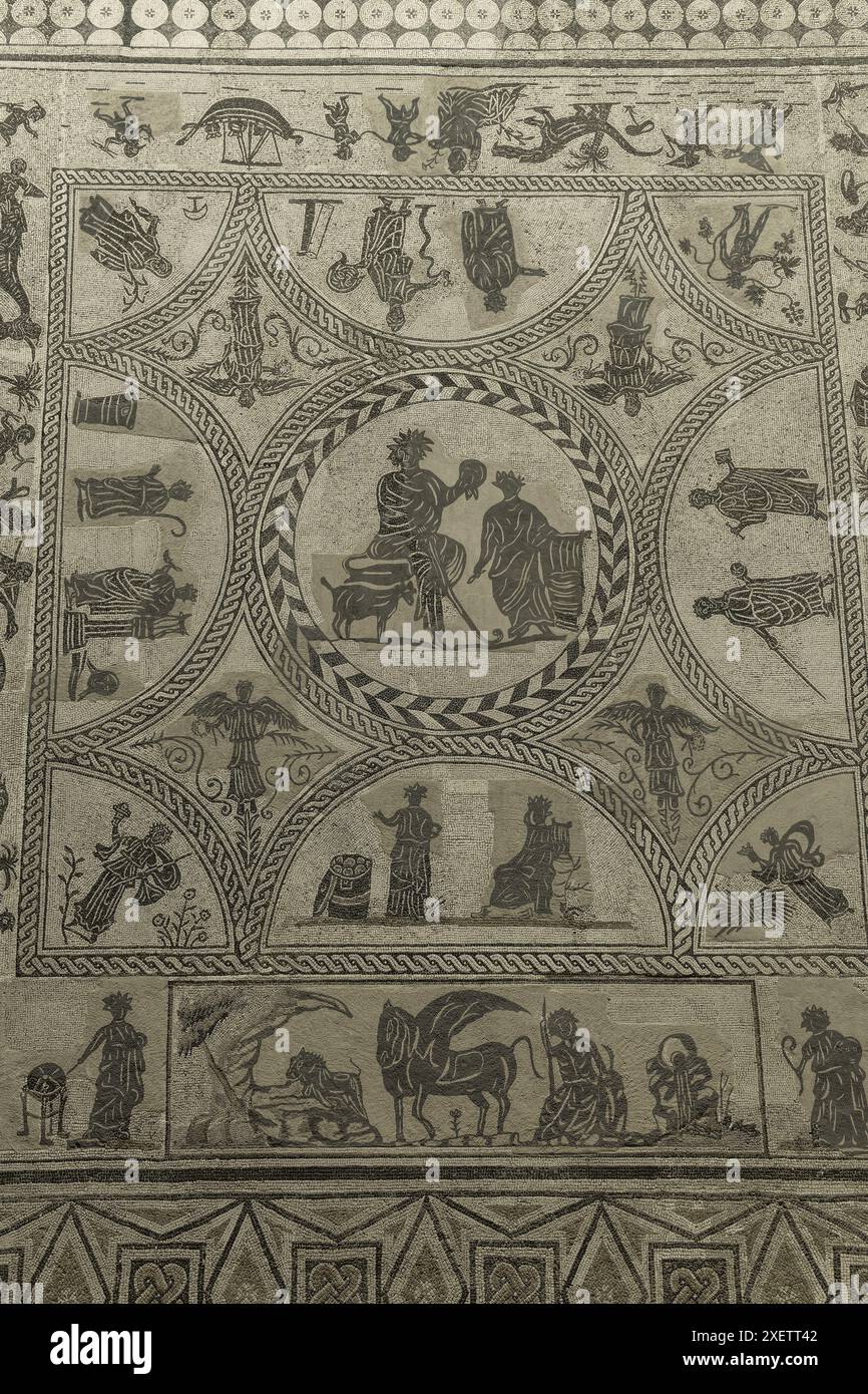 Detailed Ancient Roman Mosaic Floor Stock Photo - Alamy