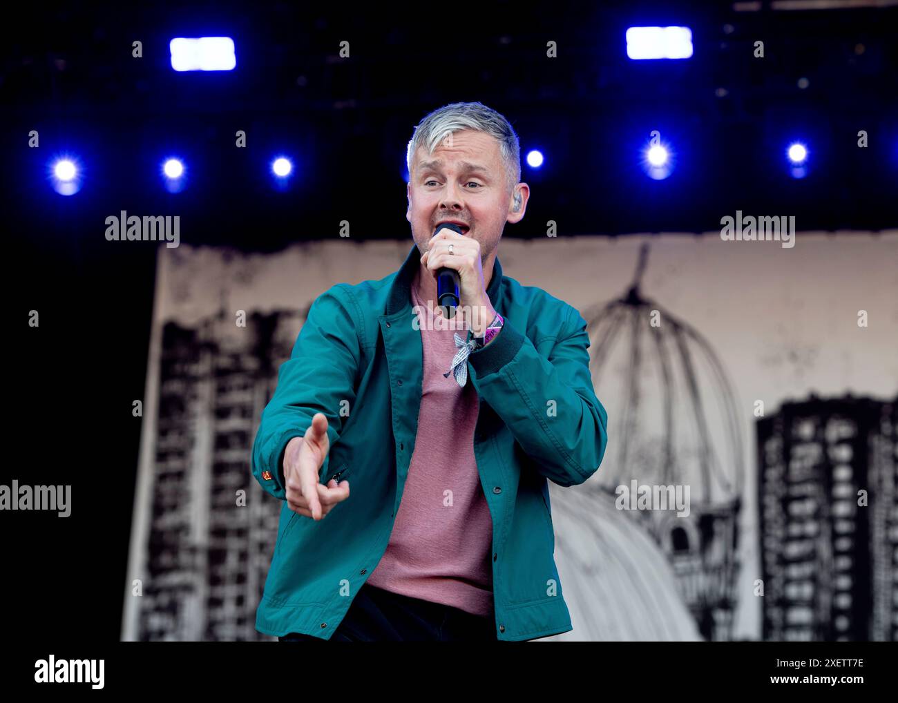 Glastonbury, UK. Day 4, 29 June 2024. Tom Chaplin from Keane performs ...