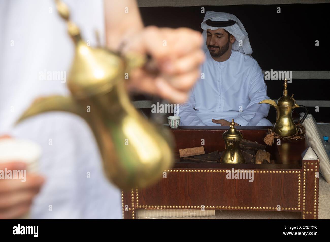 Abu dhabi traditional arabic house hi-res stock photography and images ...