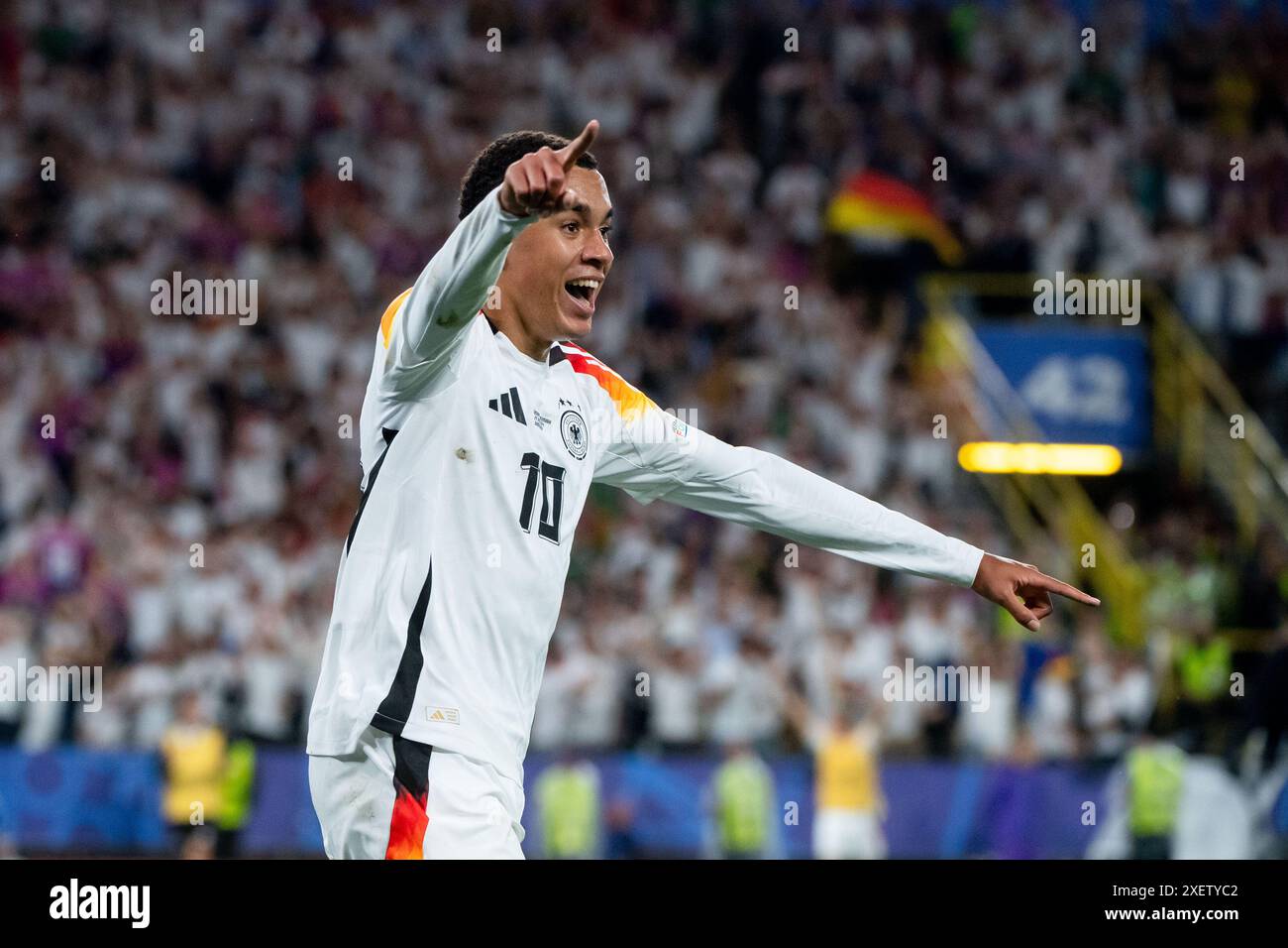 Jamal Musiala (Deutschland, #10) jubelt ueber das Tor zum 2:0, GER ...