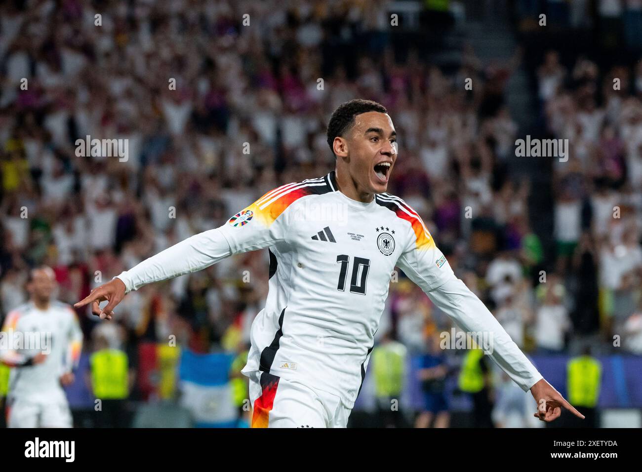 Jamal Musiala (Deutschland, #10) jubelt ueber das Tor zum 2:0, GER ...