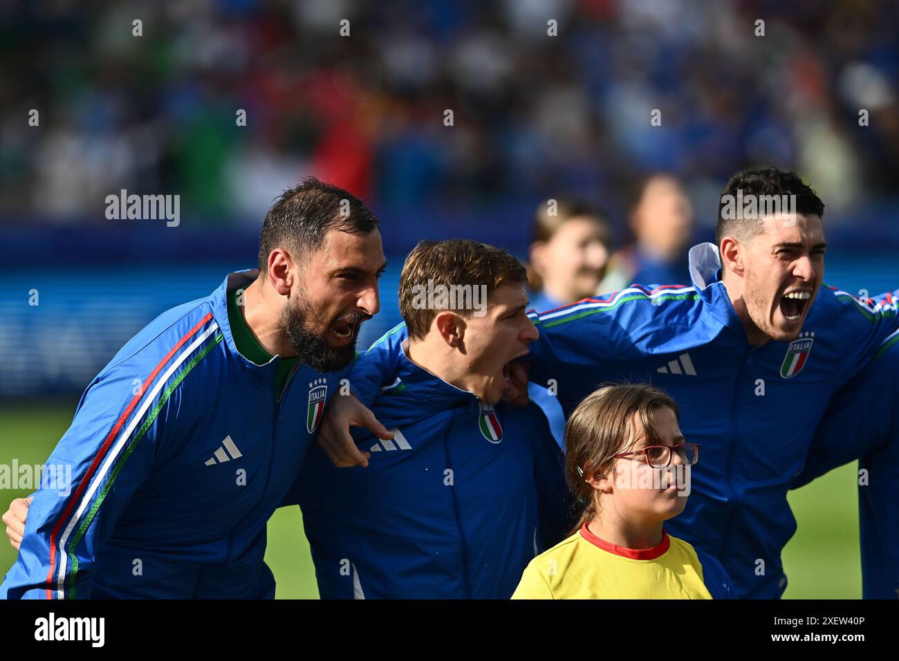 Uefa anthem hi-res stock photography and images - Alamy