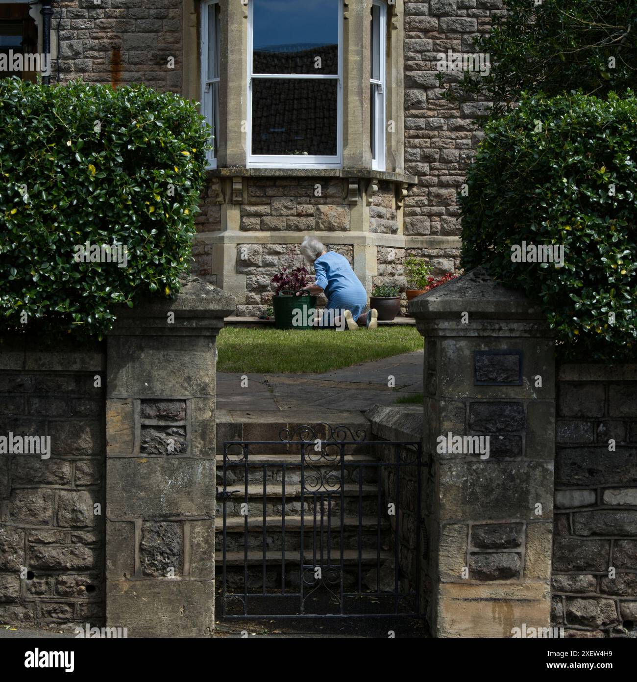 Lady lifestyle hi-res stock photography and images - Alamy