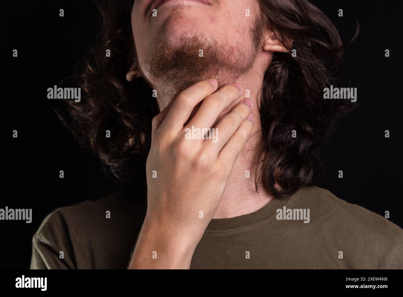 Man scratching his neck with his hand. Skin disease. Irritation ...