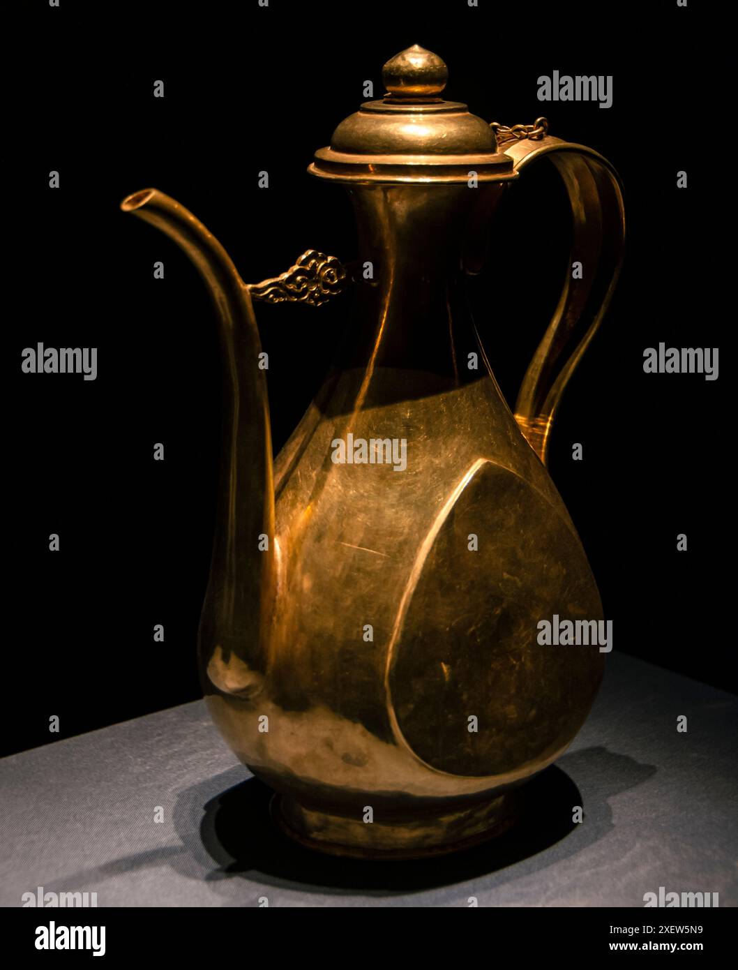 Teapot museum china hi-res stock photography and images - Alamy