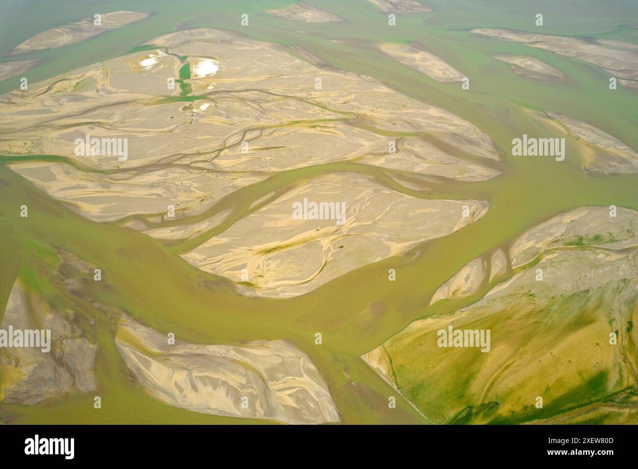 YUNCHENG, CHINA - JUNE 29, 2024 - The exposed riverbed of the Yellow ...
