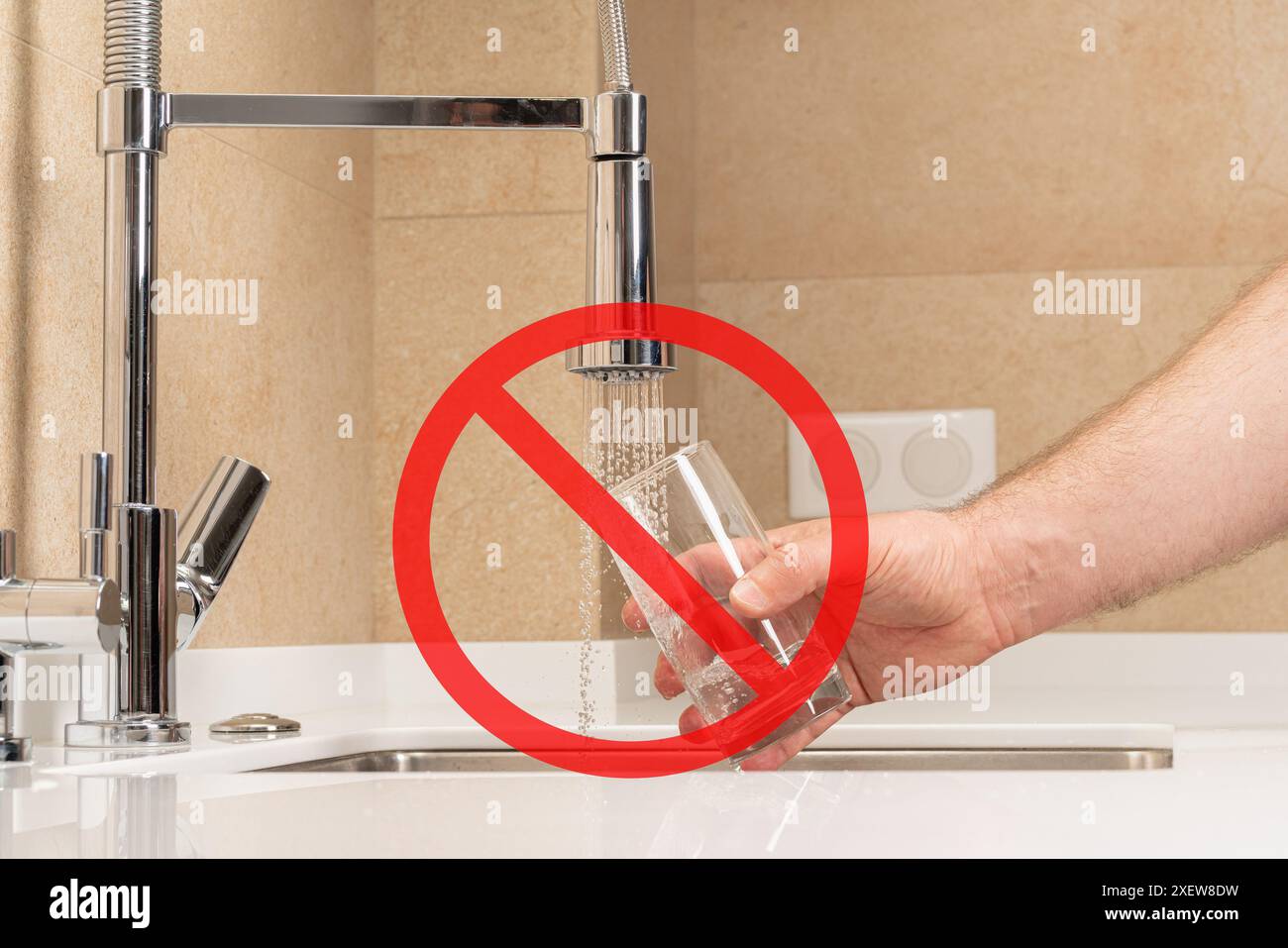 Pouring non potable water glass hi-res stock photography and images - Alamy