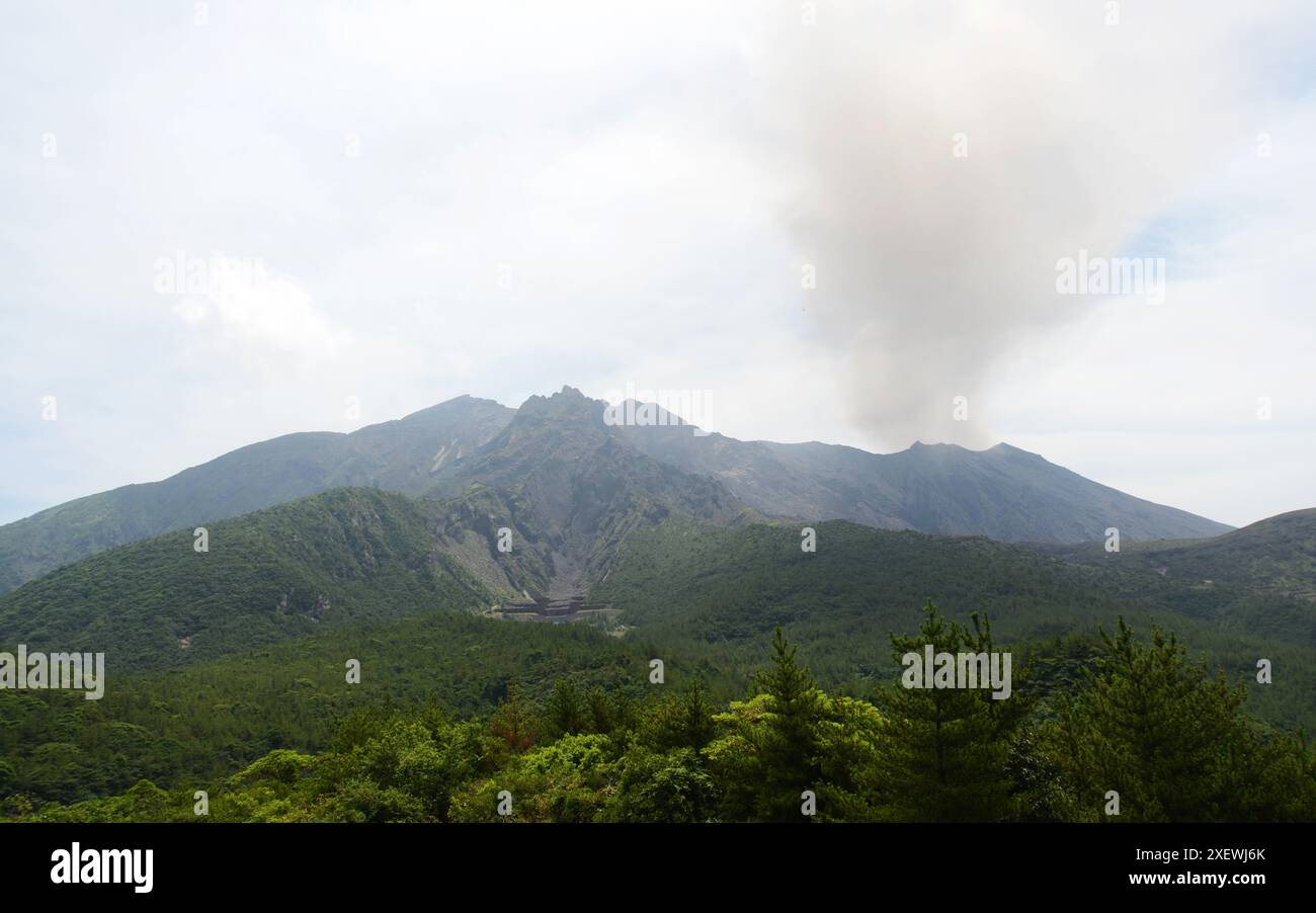 The Sakurajima volcano viewed from the geological park on Sakuraima ...