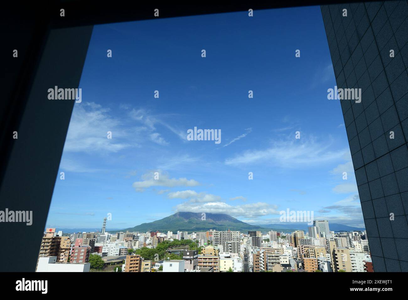 The Sakurajima volcano viewed from Kagoshima, Kyushu, Japan Stock Photo ...