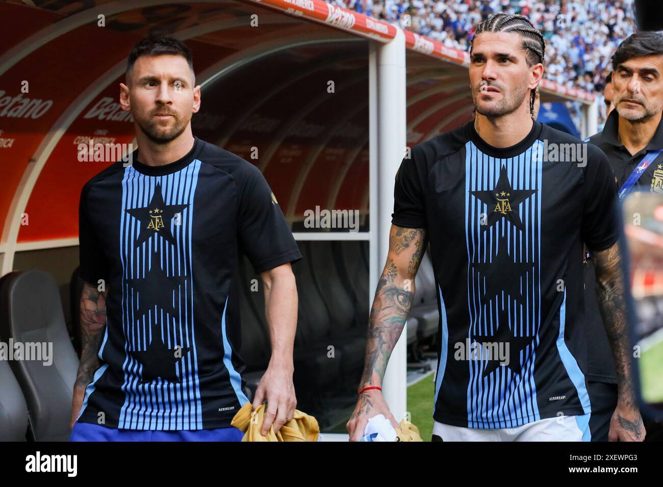 Rodrigo de paul messi hi-res stock photography and images - Alamy