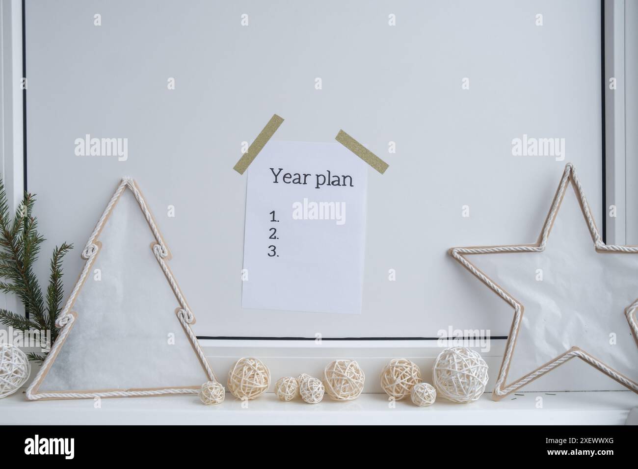 Motivational paper note YEAR PLAN list. Goals setting concept. Strategy ...