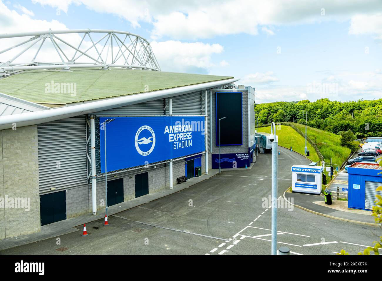 Small discovery tour of the Brighton and Hove Albion football club ...