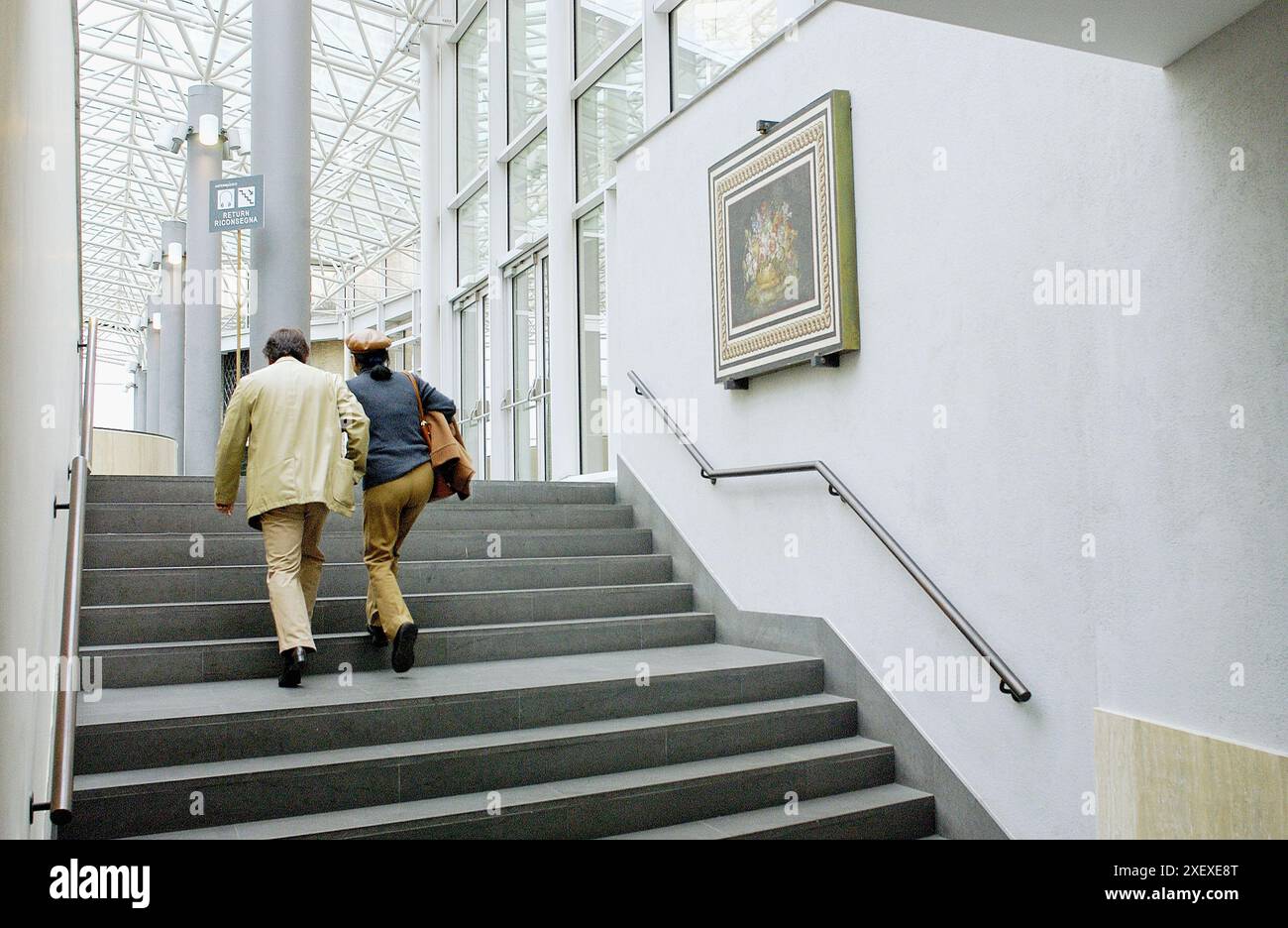 Paintings inside vatican museums hi-res stock photography and images - Alamy