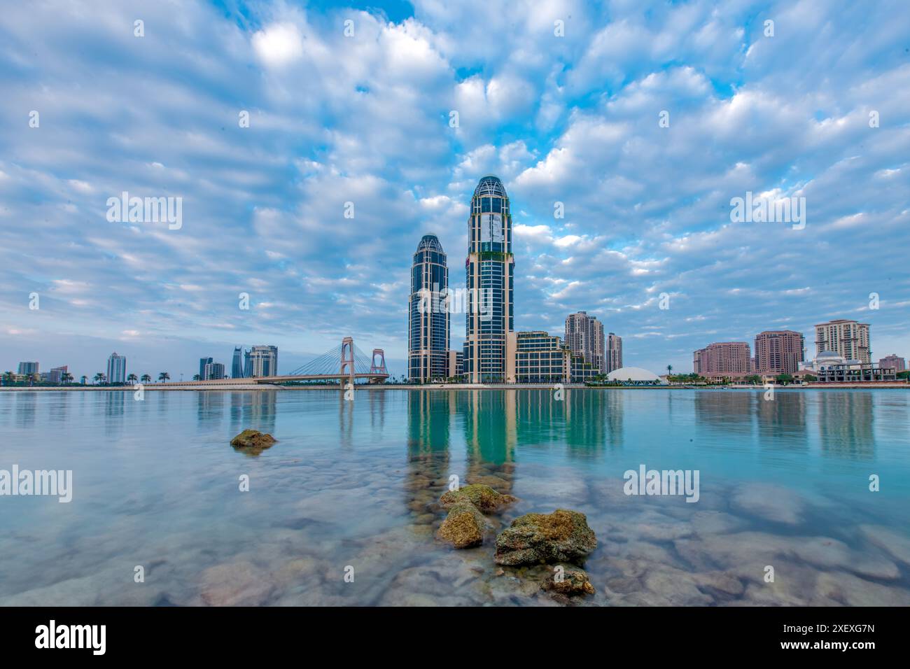 UDC twin tower Pearl Qatar view with gewan bridge Stock Photo - Alamy