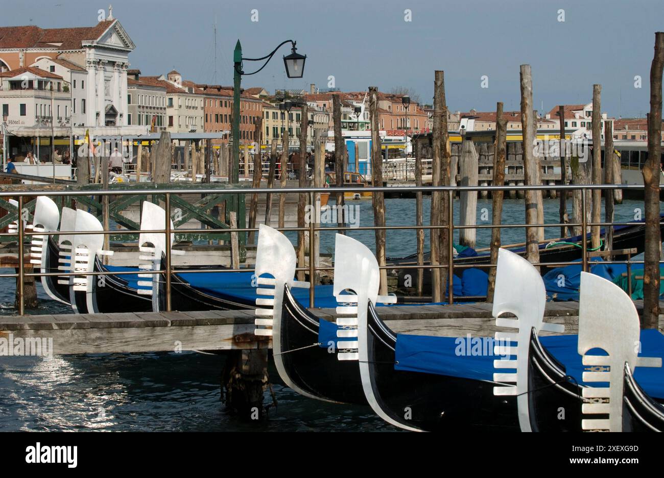 Gondolas lined up hi-res stock photography and images - Alamy