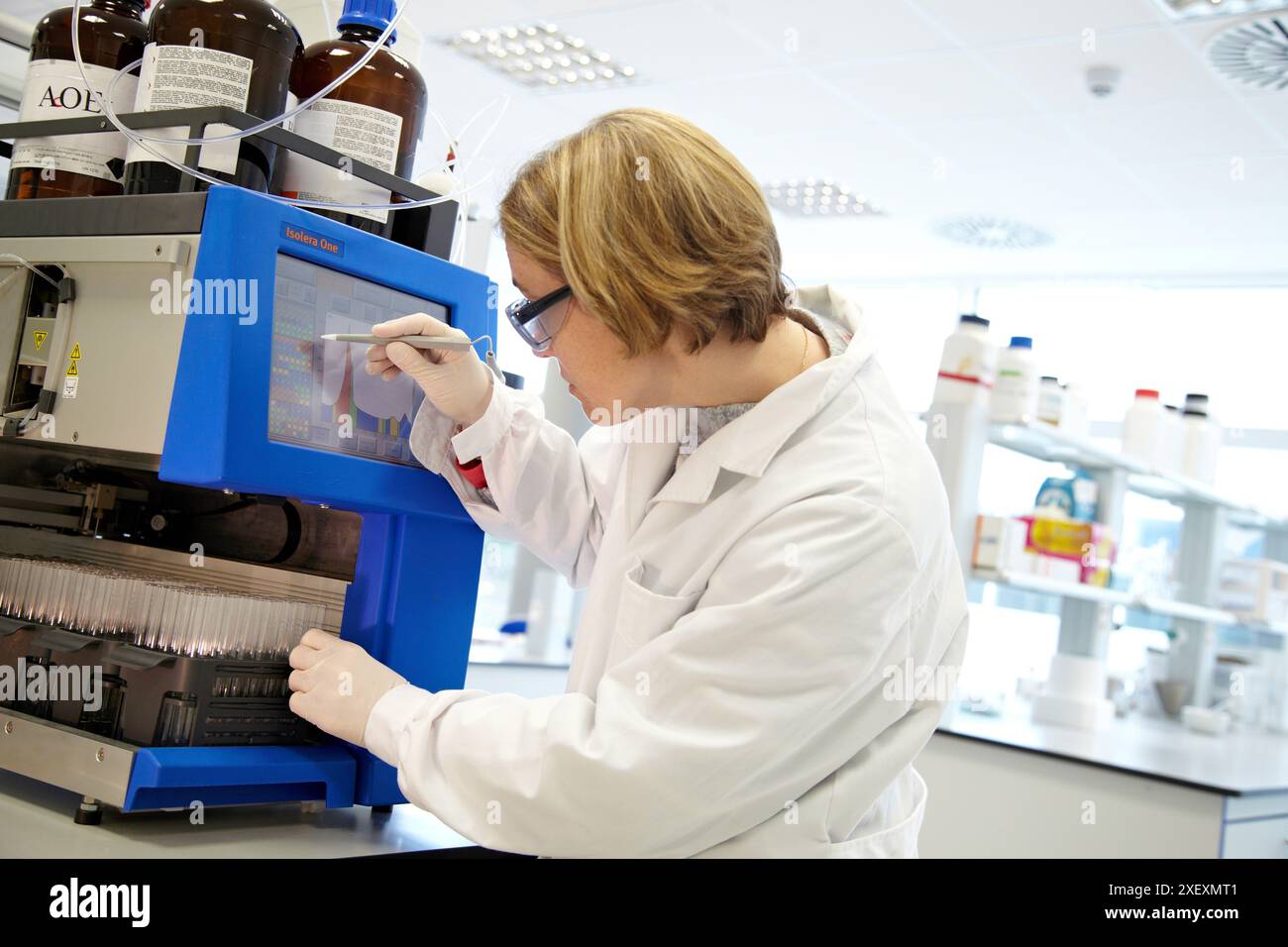 Flash chromatography, method used to purify individual chemical ...