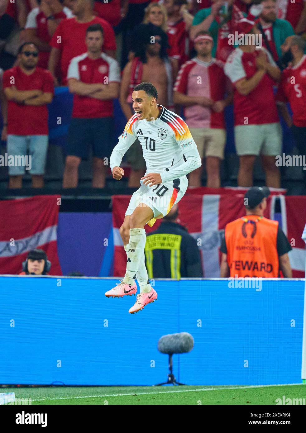 Jamal Musiala, DFB 10 celebrates his goal, happy, laugh, celebration, 2 ...