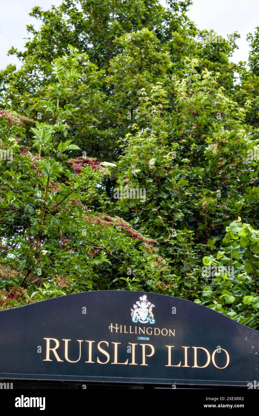 Ruislip Lido Sign, Ruislip, Borough of Hillingdon, London, England, U.K ...