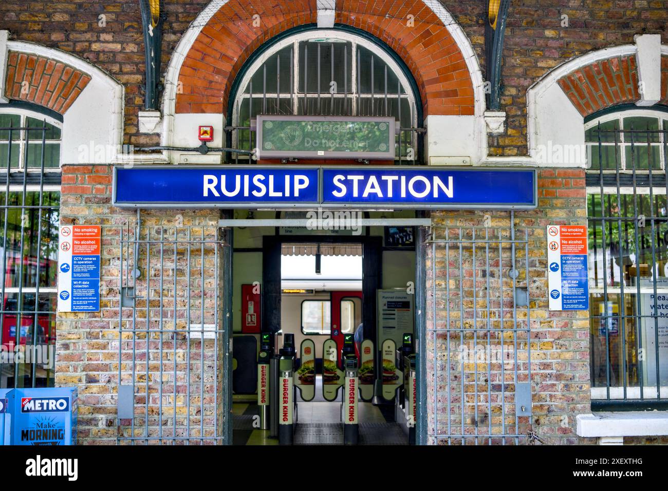 Ruislip Station Entrance, Ruislip, Borough of Hillingdon, London ...