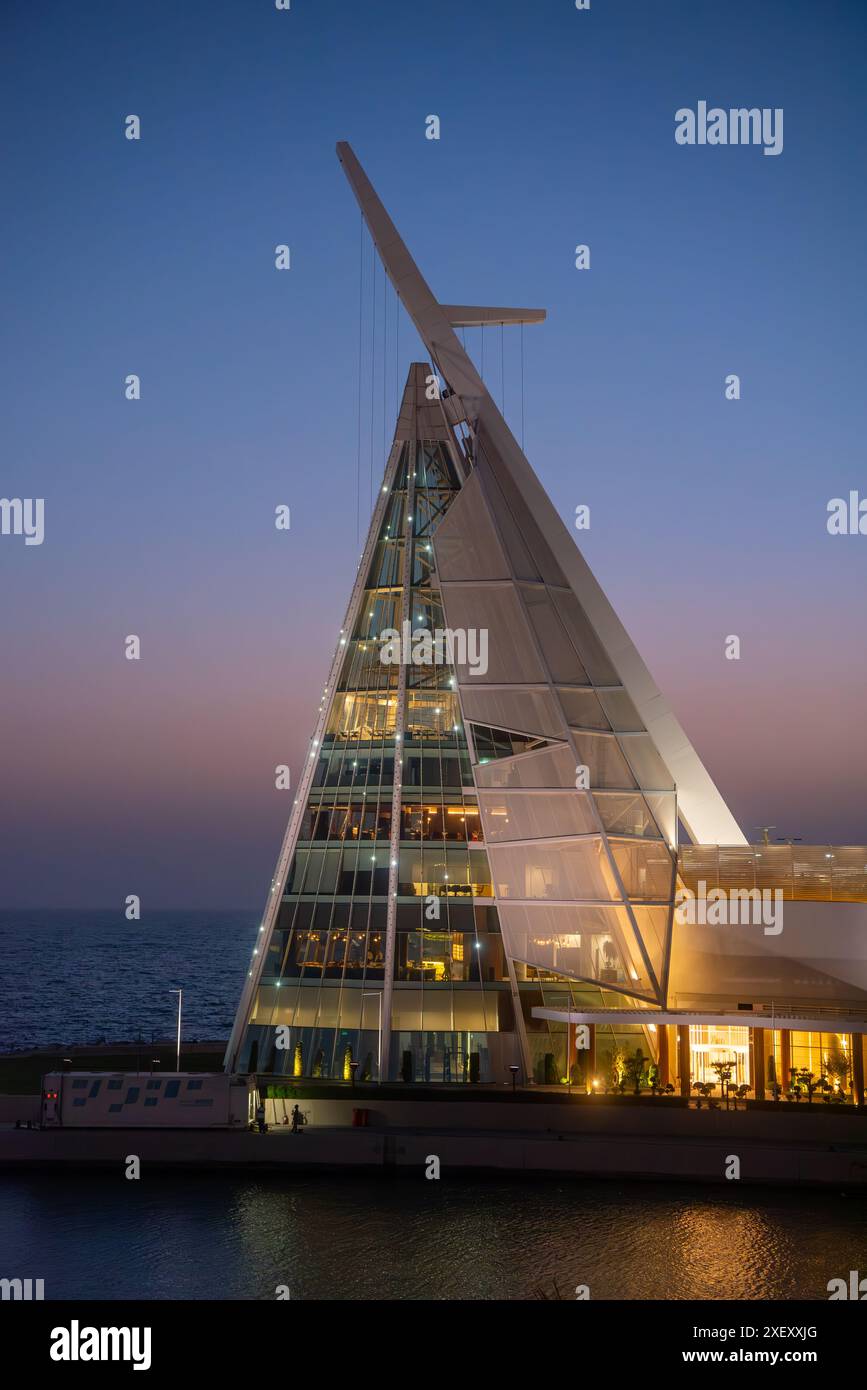 Jeddah marina hi-res stock photography and images - Alamy