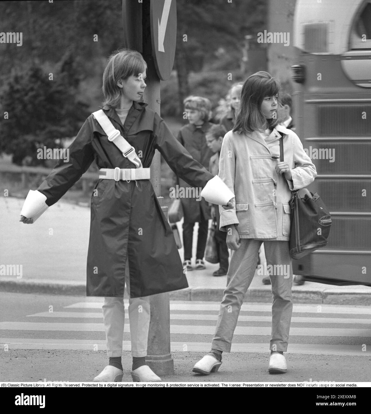 1960s stop sign hi-res stock photography and images - Alamy