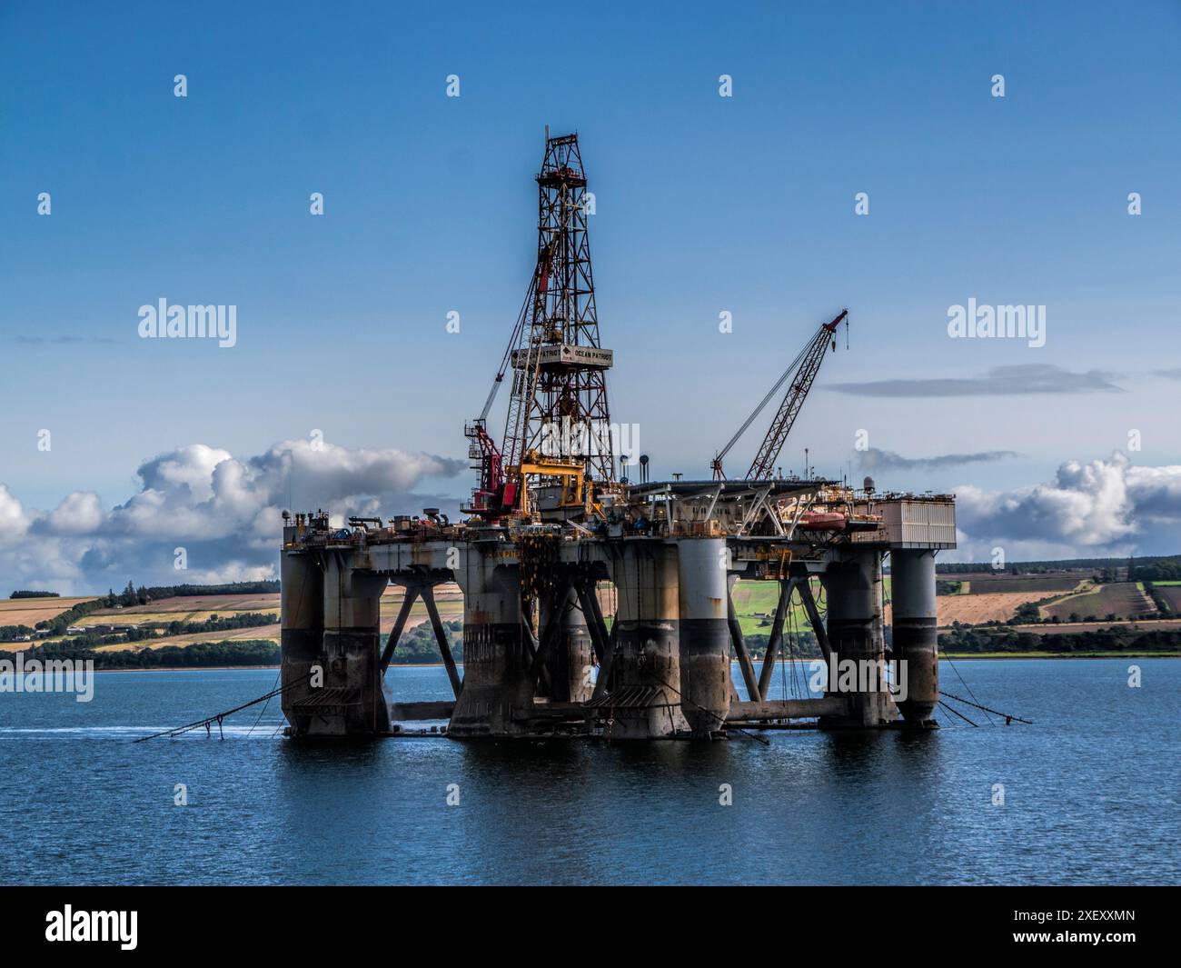 Oil / Gas Platform Stock Photo - Alamy