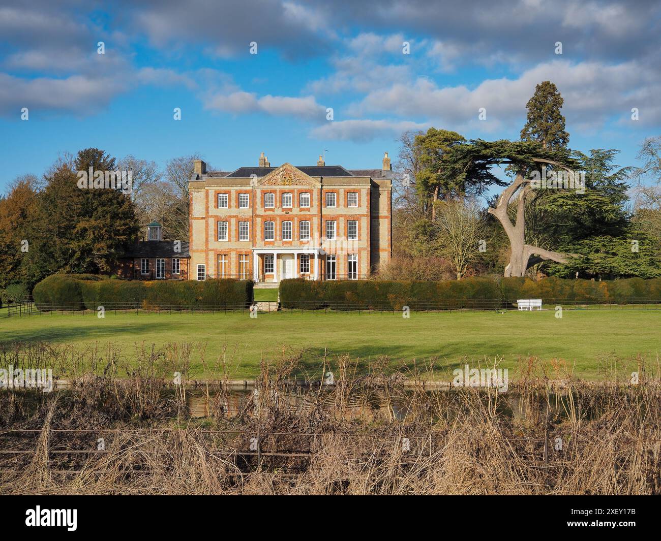 Symmetrical Baroque style Ardington House by Edward Clarke, Oxfordshire ...