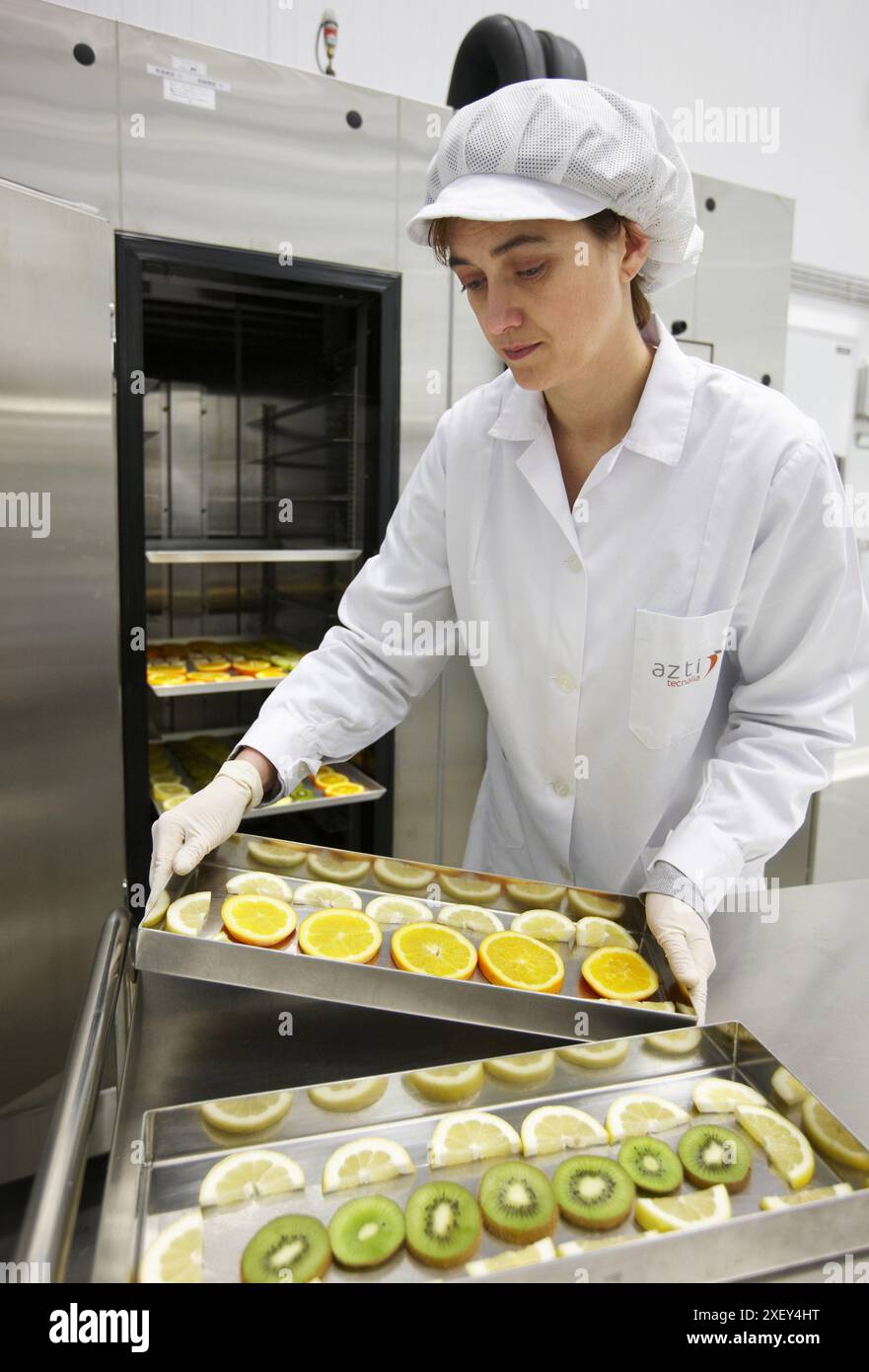 Single plant cells hi-res stock photography and images - Alamy