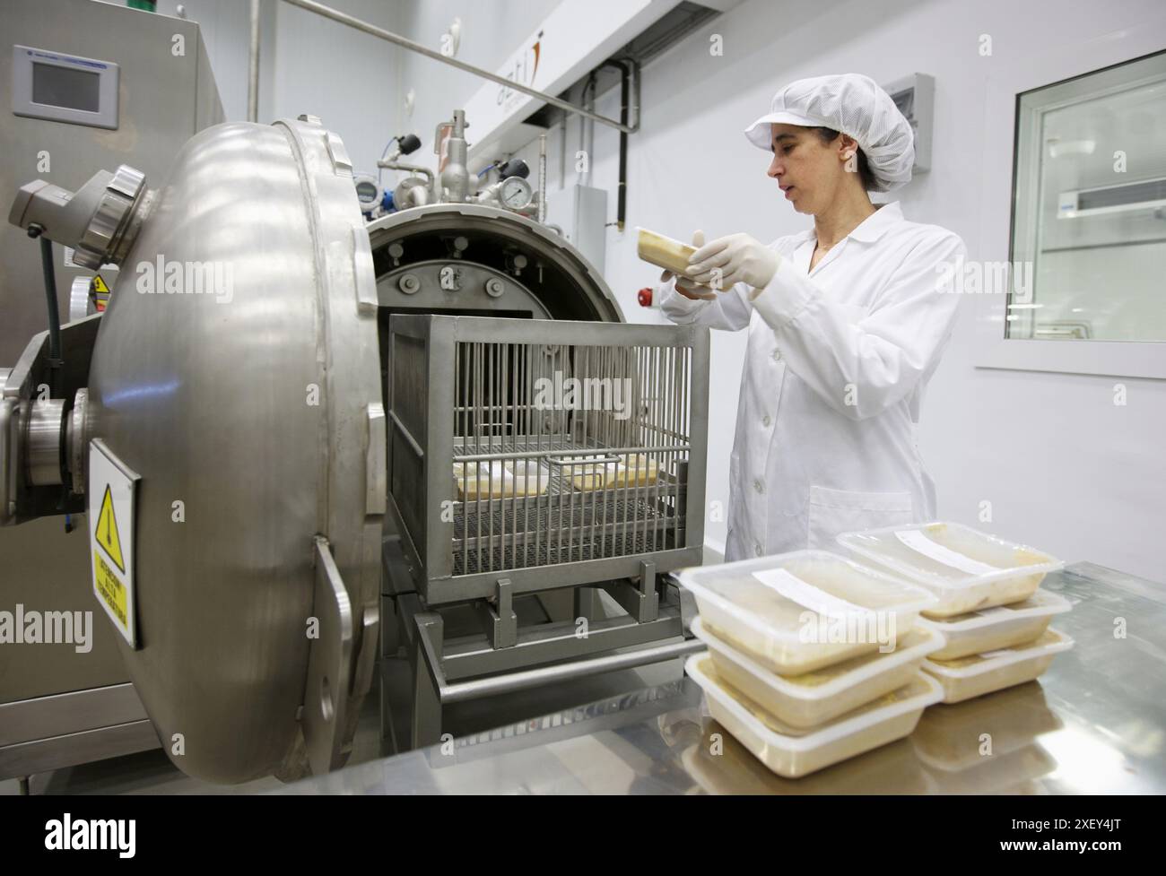 Pasteurize hi-res stock photography and images - Alamy