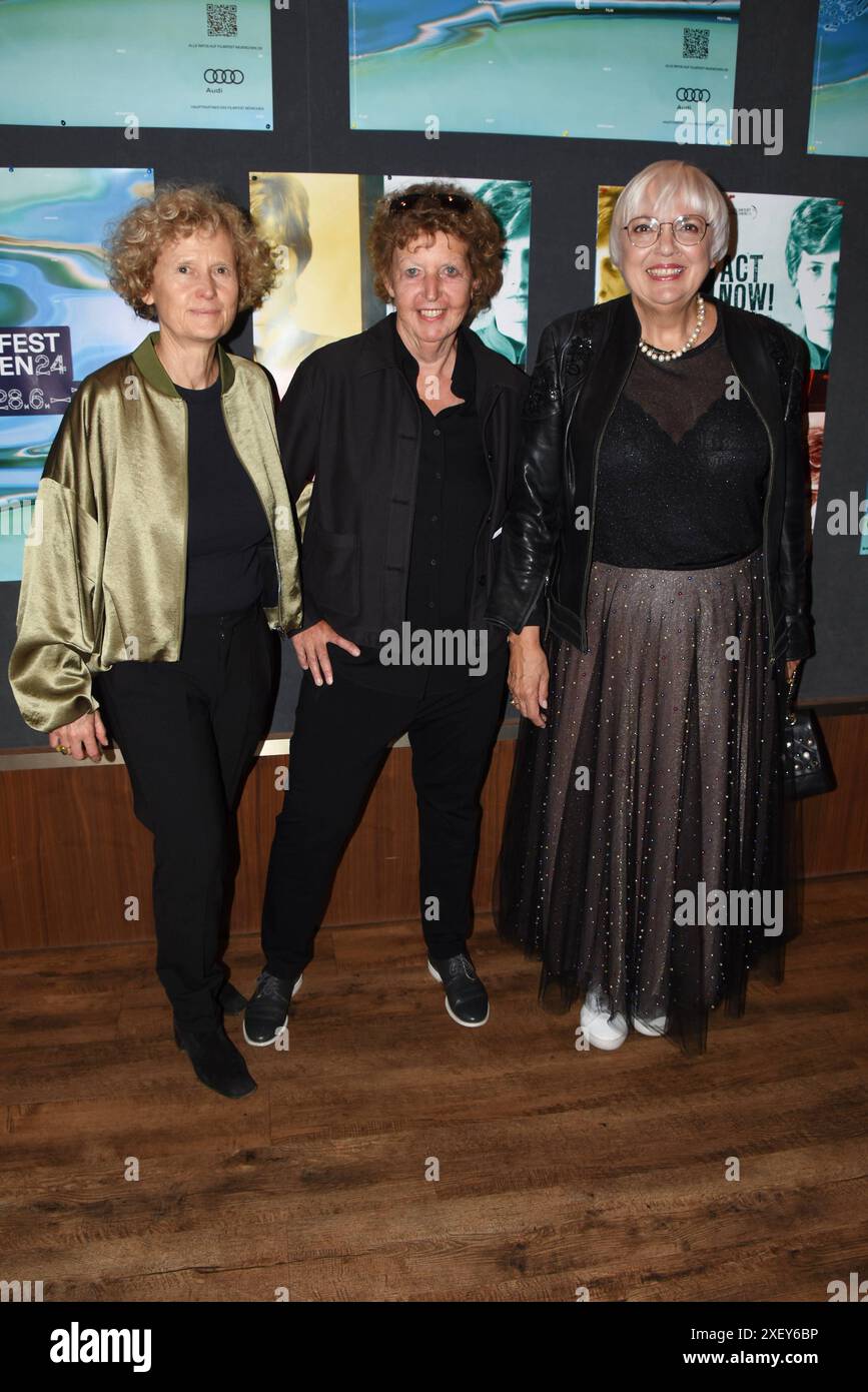 Doris Metz Regisseurin Birgit Schulz Produzentin Claudia Roth ...