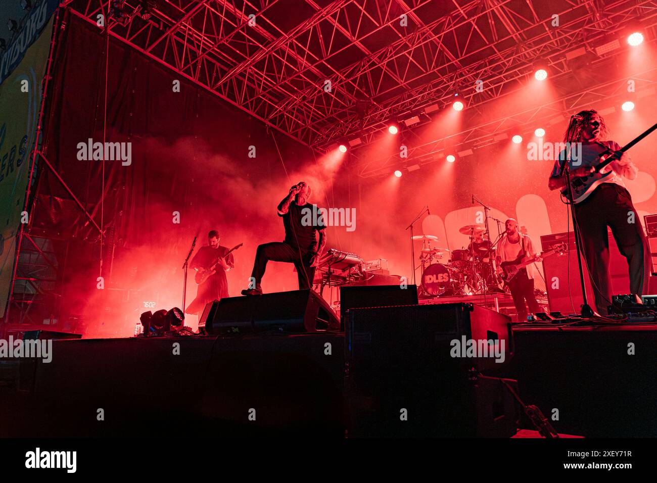 Joe talbot and jon beavis of idles hi-res stock photography and images ...