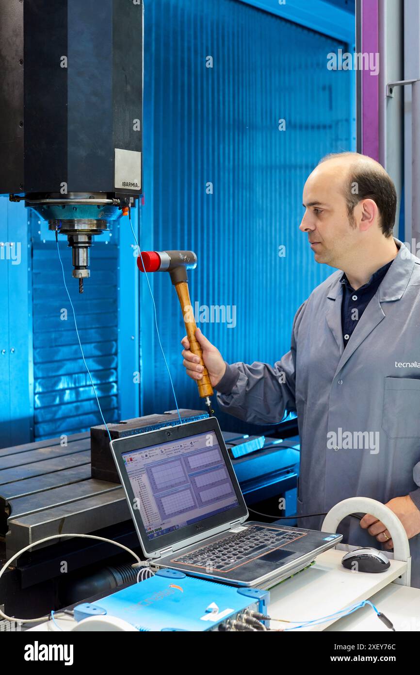 Sensorized and monitored machine for Modal analysis, Vibrational ...