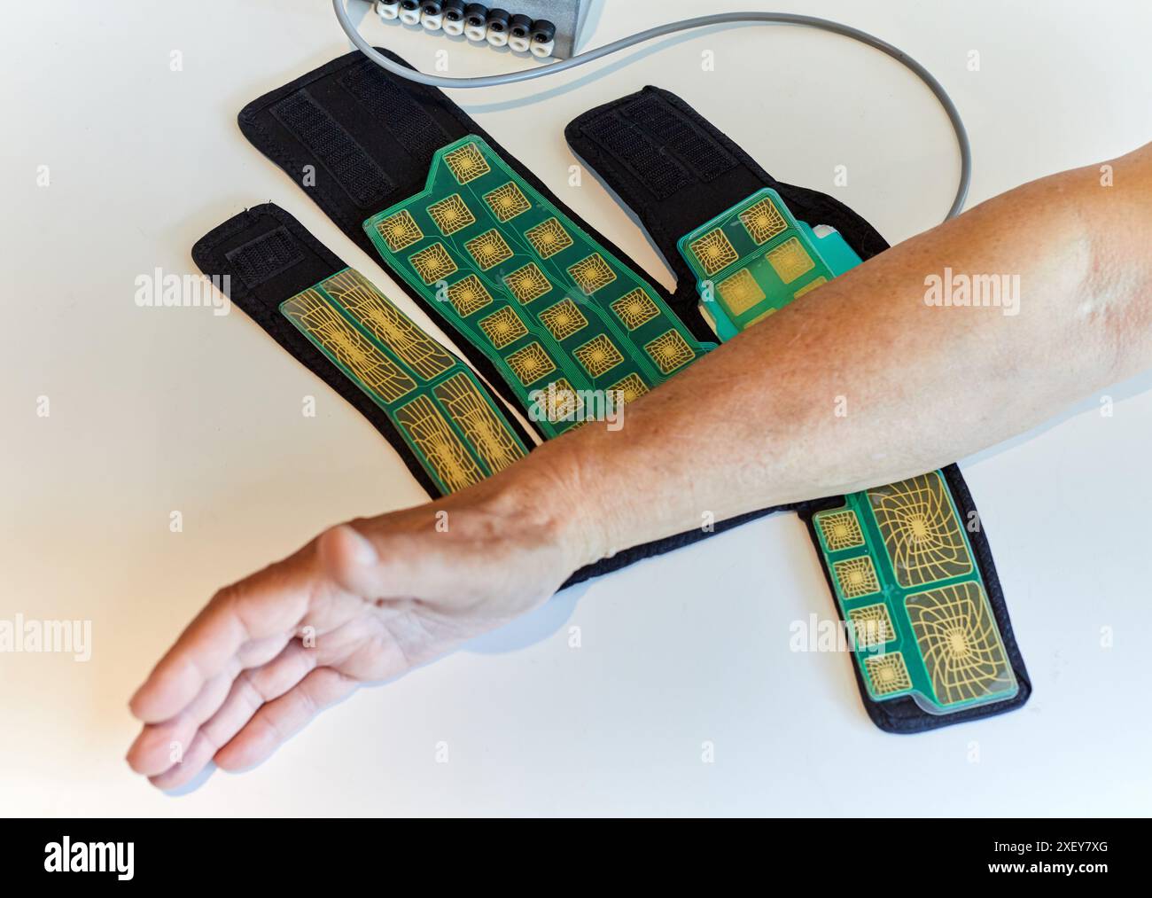 Neuromodulation system in closed loop hi-res stock photography and ...