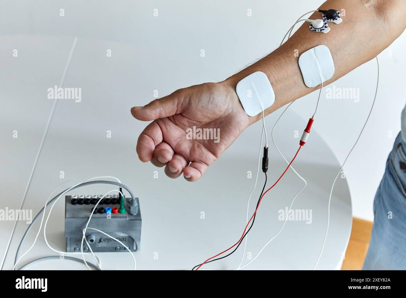 Neuromodulation system in closed loop hi-res stock photography and ...