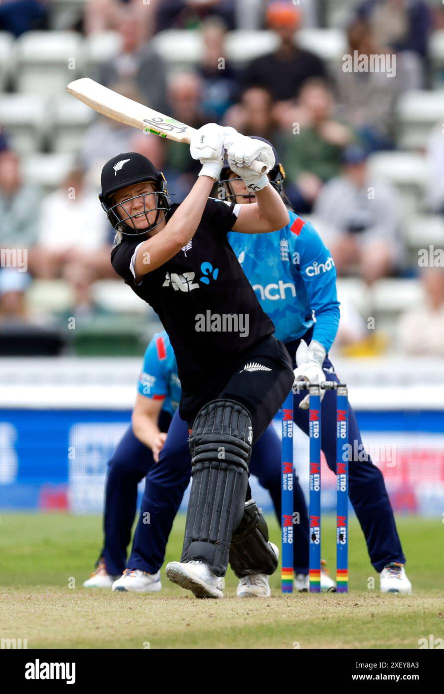 England Women's Amy Jones and New Zealand Women's Maddy Green during ...