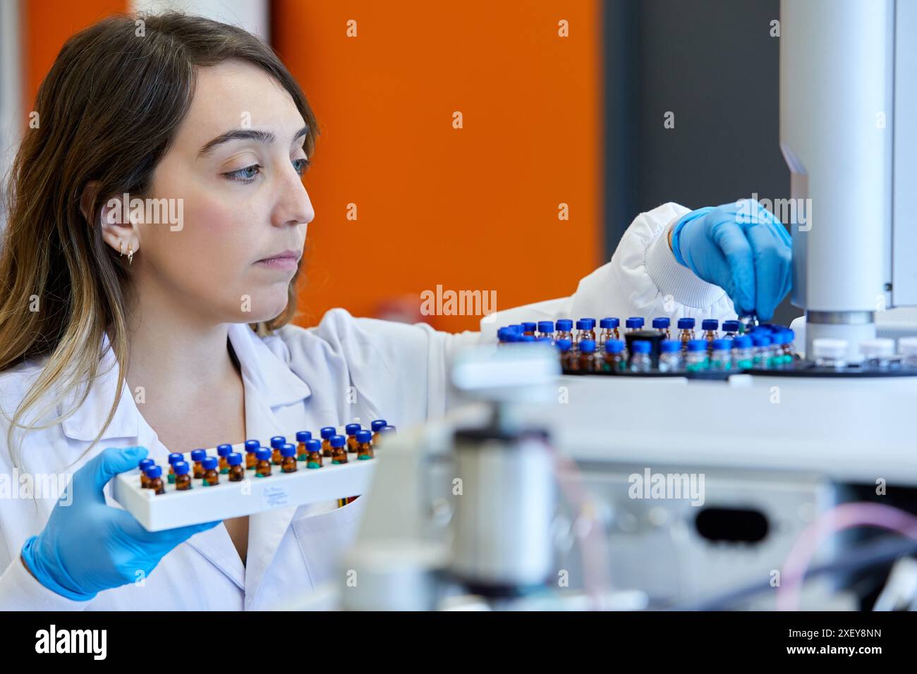 Researcher, Gas and liquid chromatograph, Biotechnology Laboratory ...