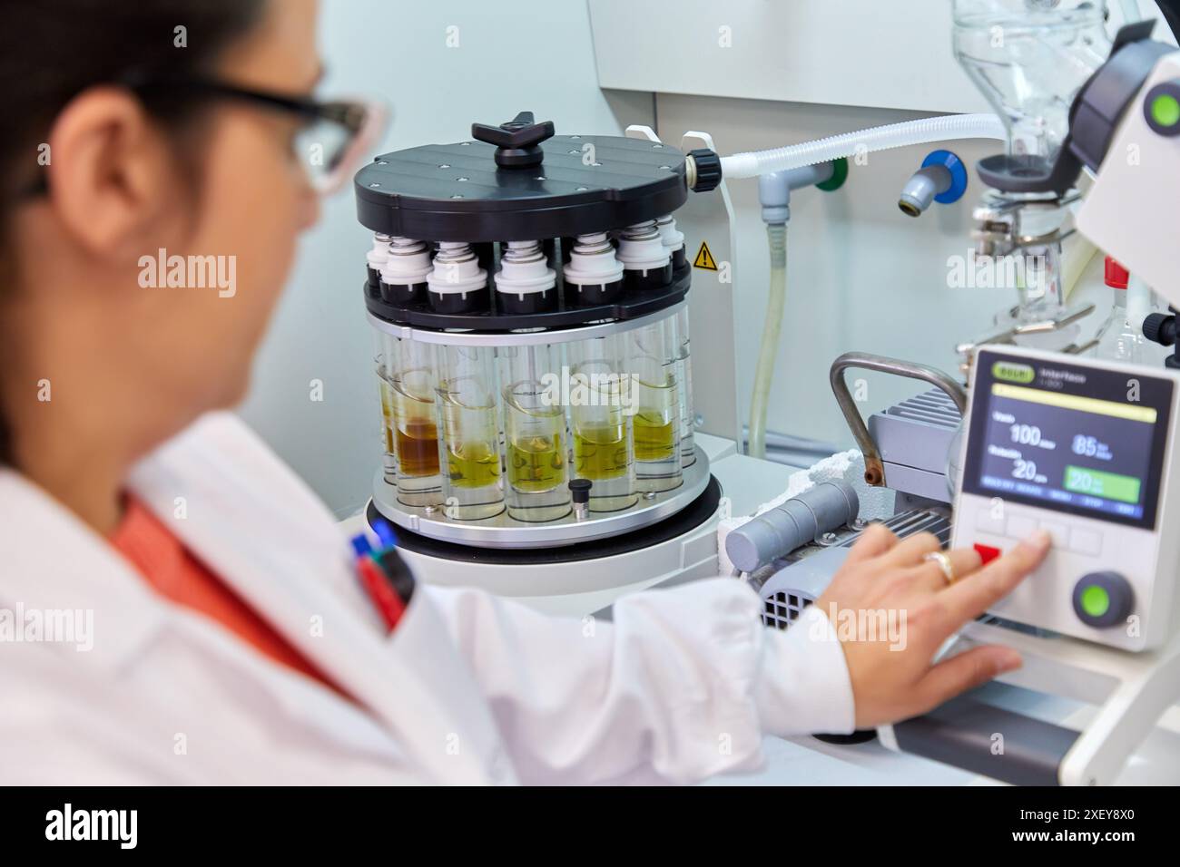 Researcher, Multi-evaporator, Solvent Separation, Gas Showcase ...