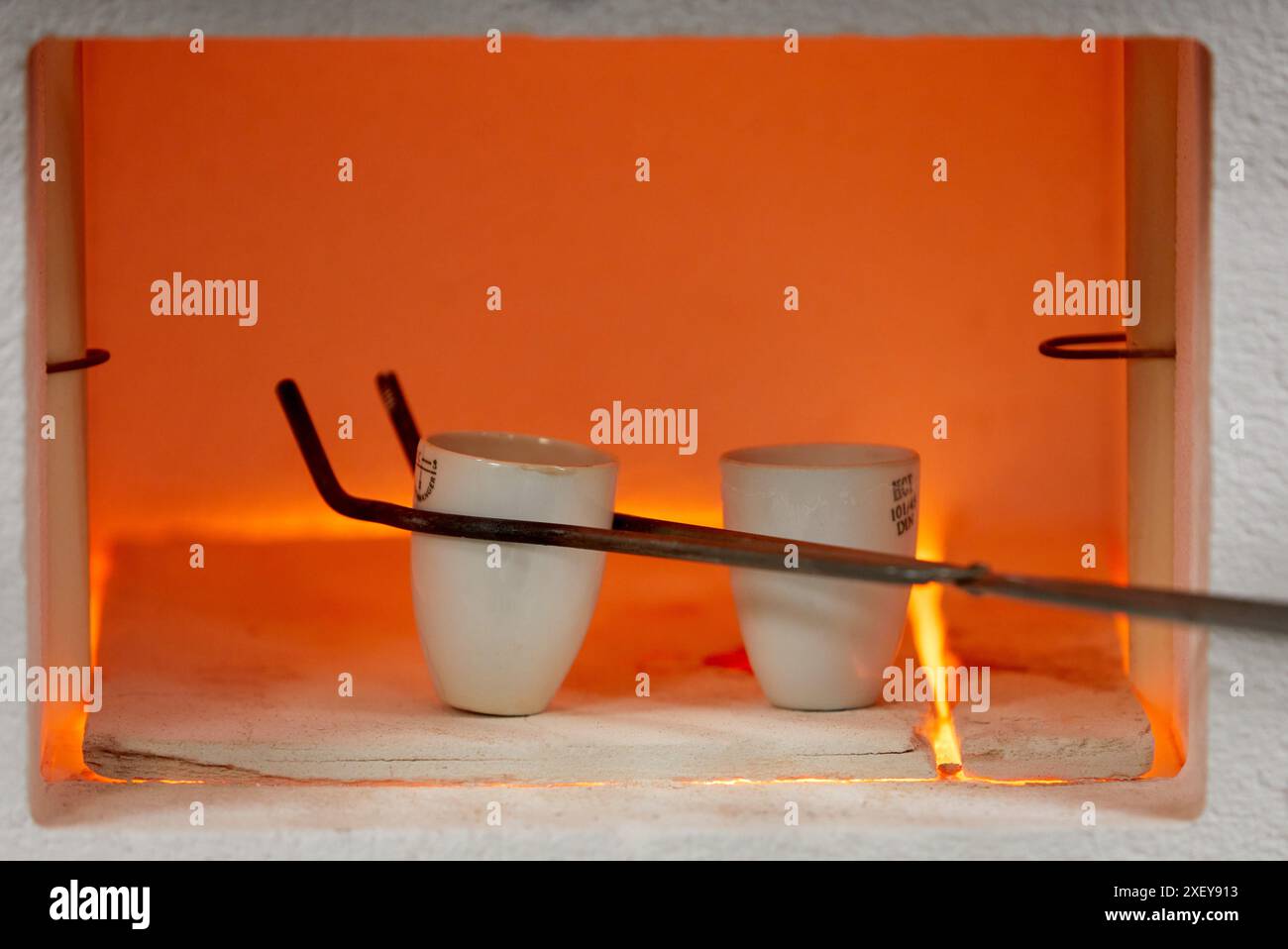 Muffle furnace hi-res stock photography and images - Alamy