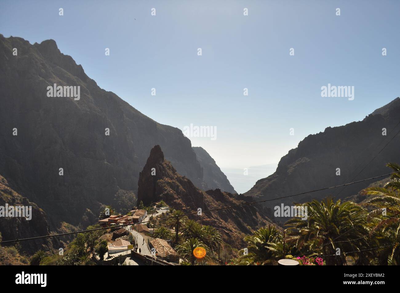 Daylight and terrain hi-res stock photography and images - Alamy