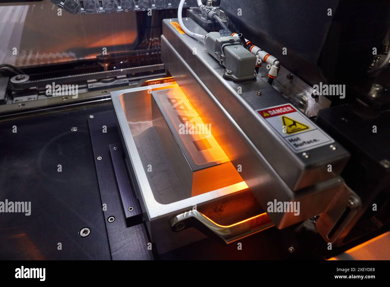 Binder Jetting, Additive manufacturing technology that allows high ...