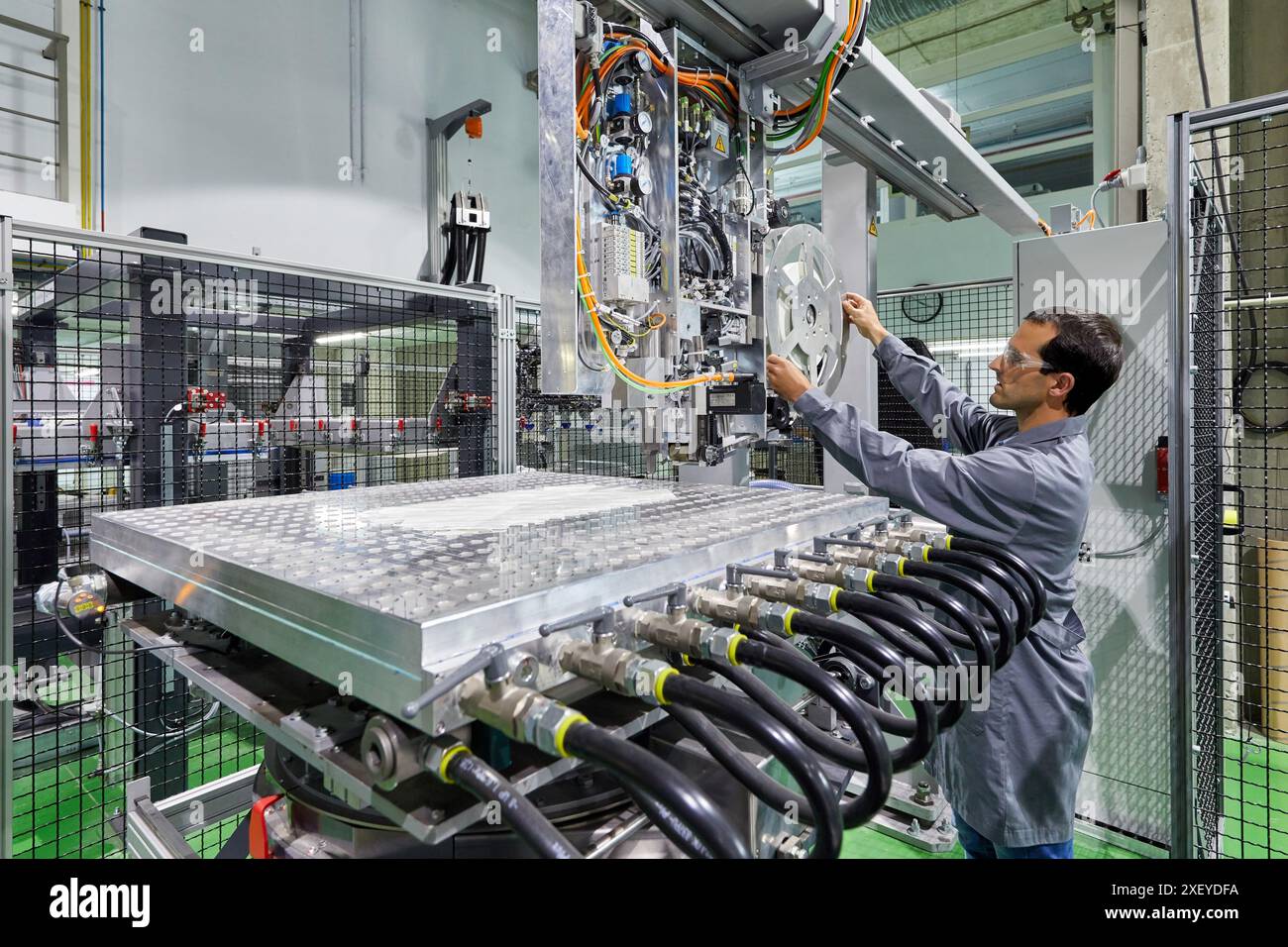 Tape Layer Cell, Wrapping equipment for manufacturing composite ...