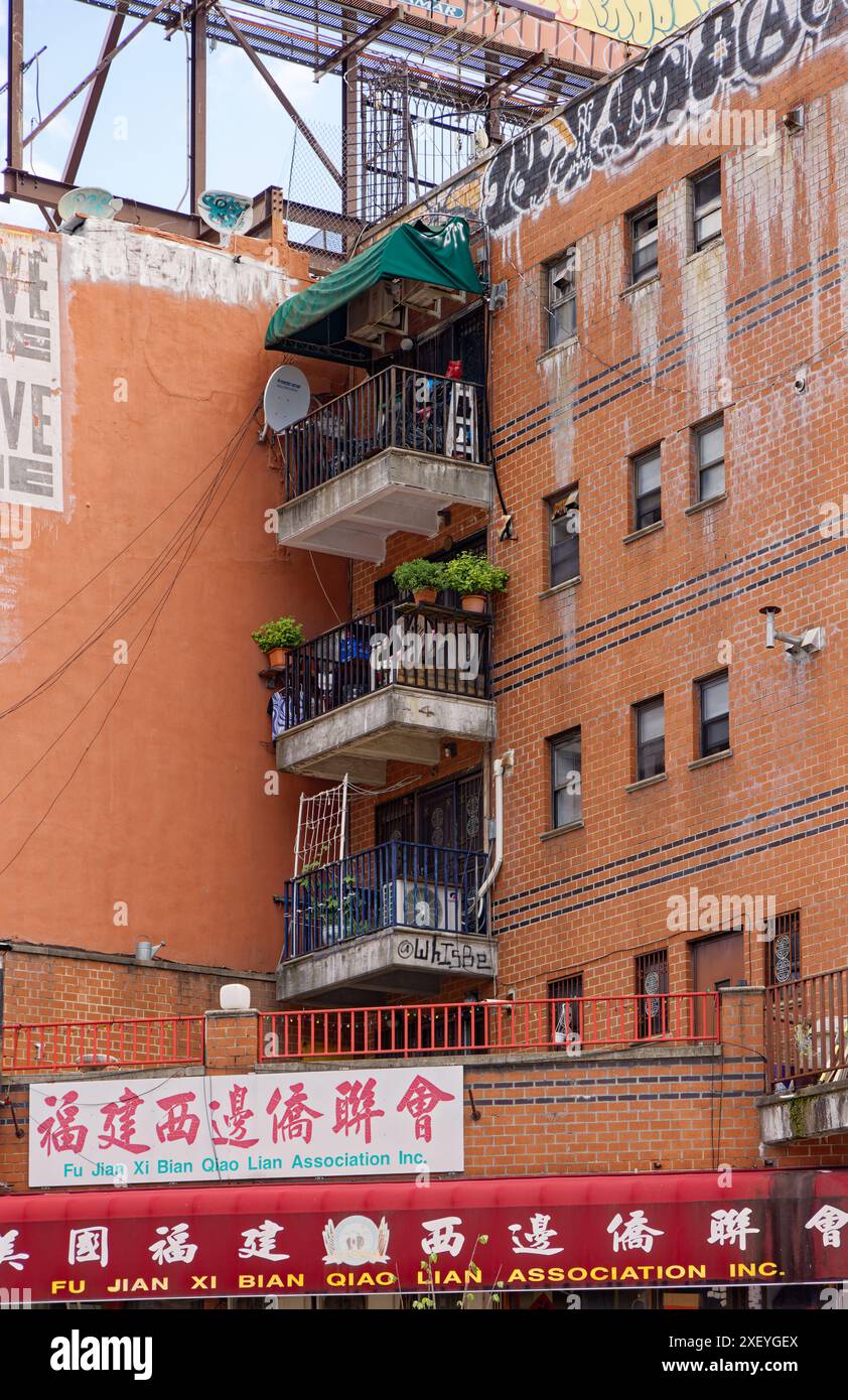 NYC Chinatown: 1 Eldridge Street is a brick mixed-use building ...